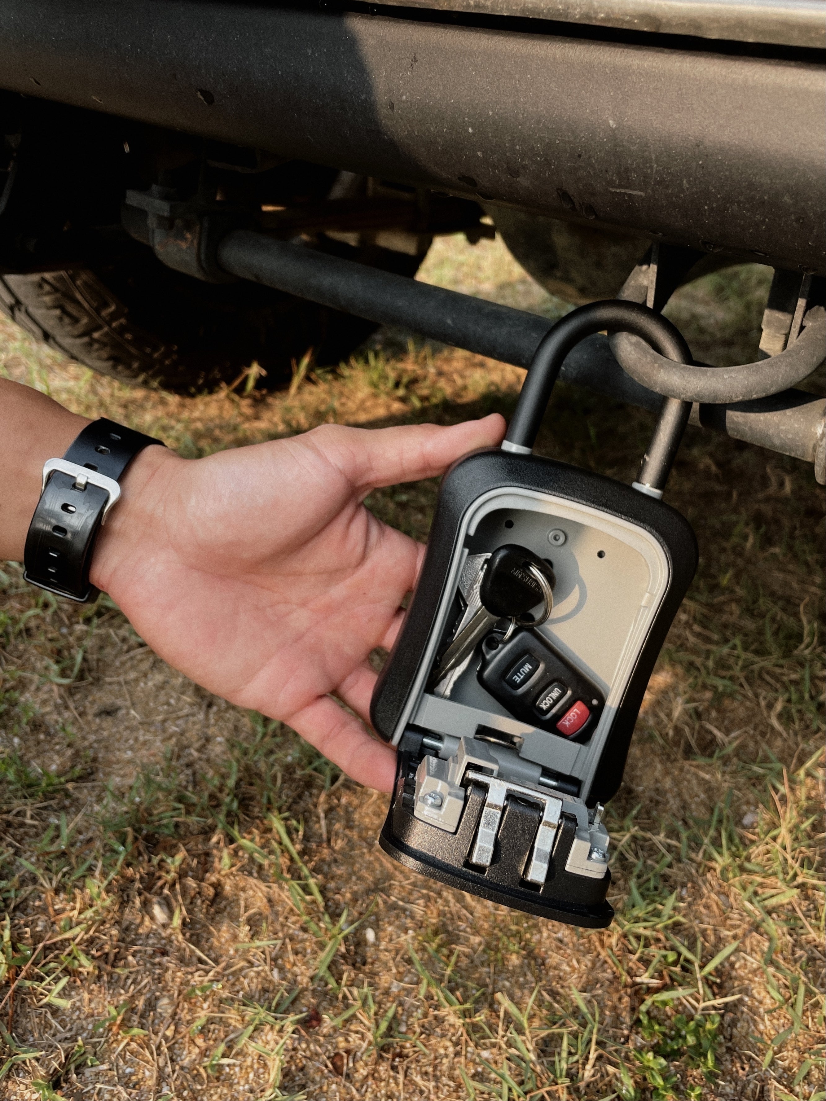 Outdoor Key Vault [Preorder] – Raised By Waves